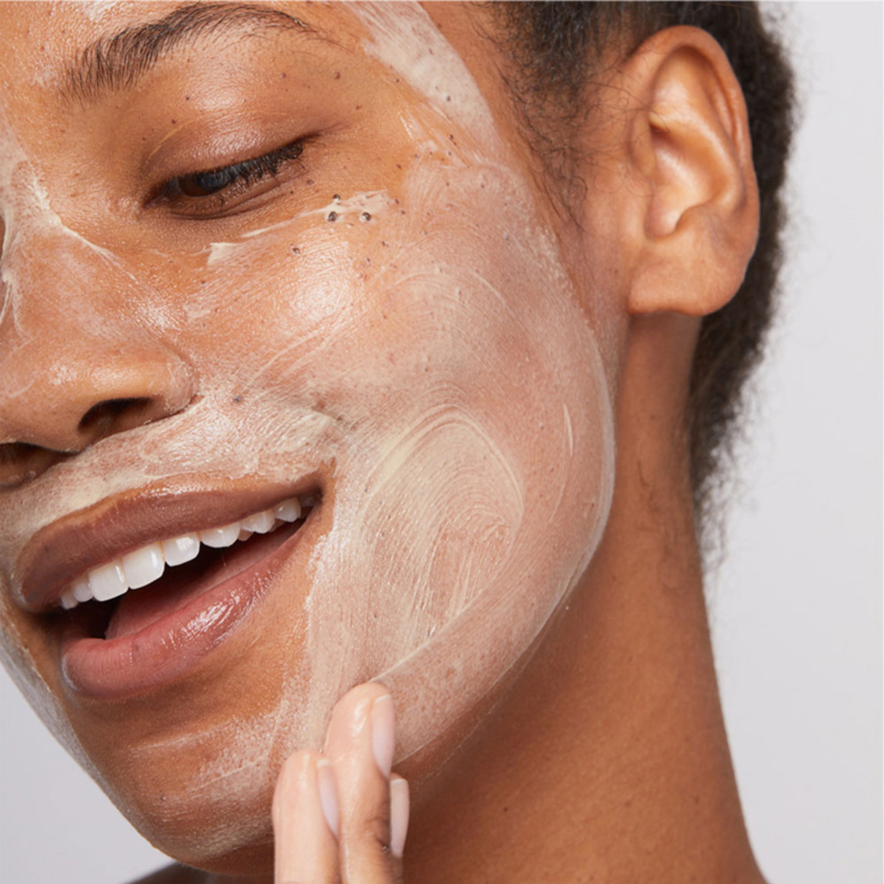 AGE SMART FACIAL – Shanz Massage Beauty